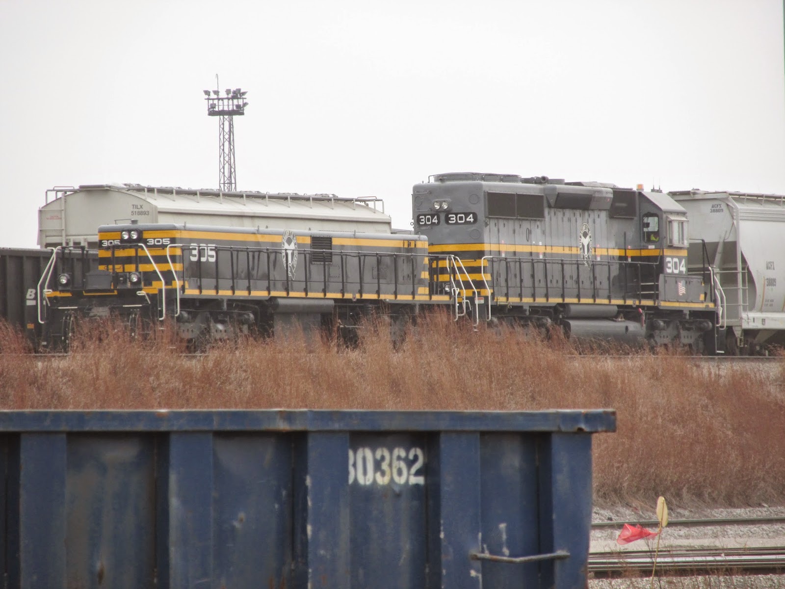 Eddie's Rail Fan Page: A Belt Railway of Chicago locomotive and slug ...